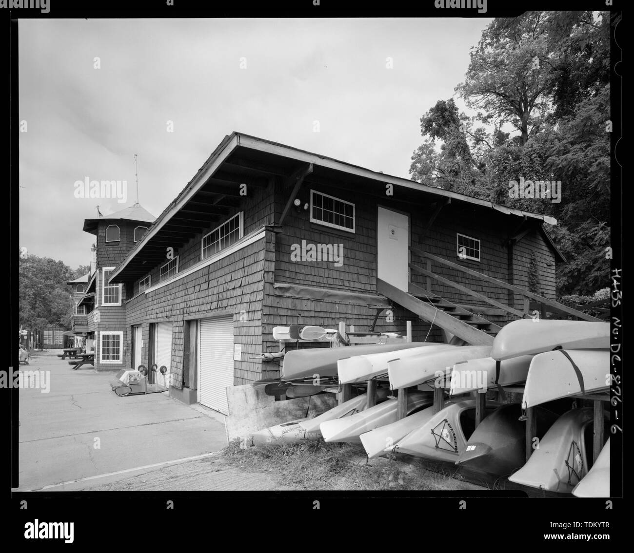 Oblique front view hi-res stock photography and images - Alamy