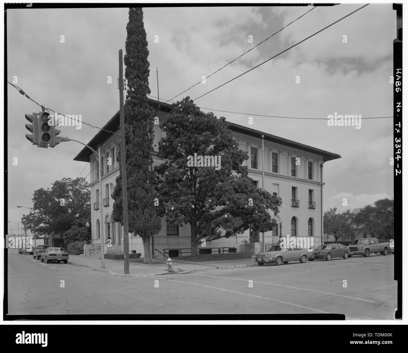 Oblique view of southeast and southwest sides - Del Rio Federal ...