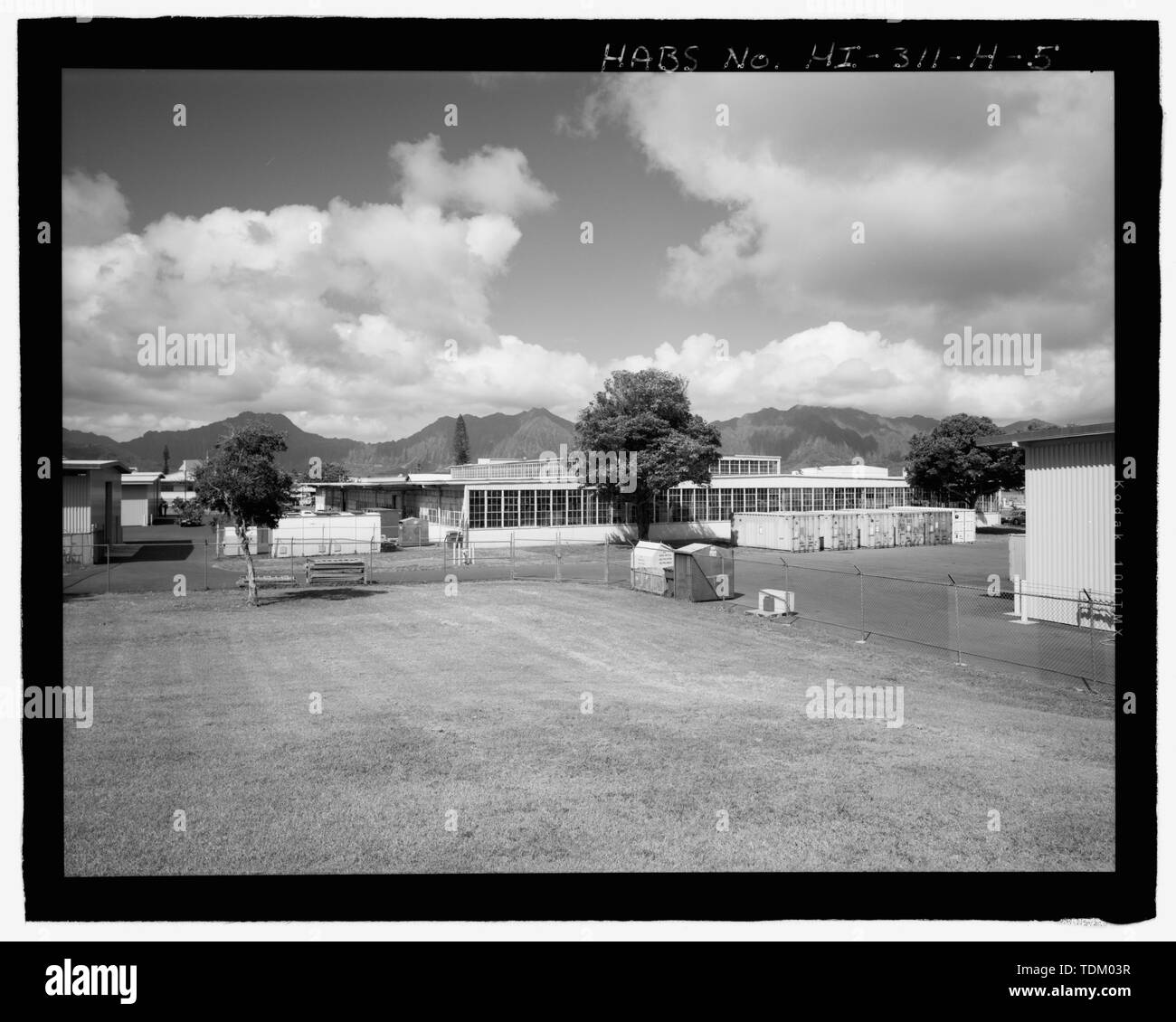 Marine corps base hawaii kaneohe bay hi-res stock photography and ...