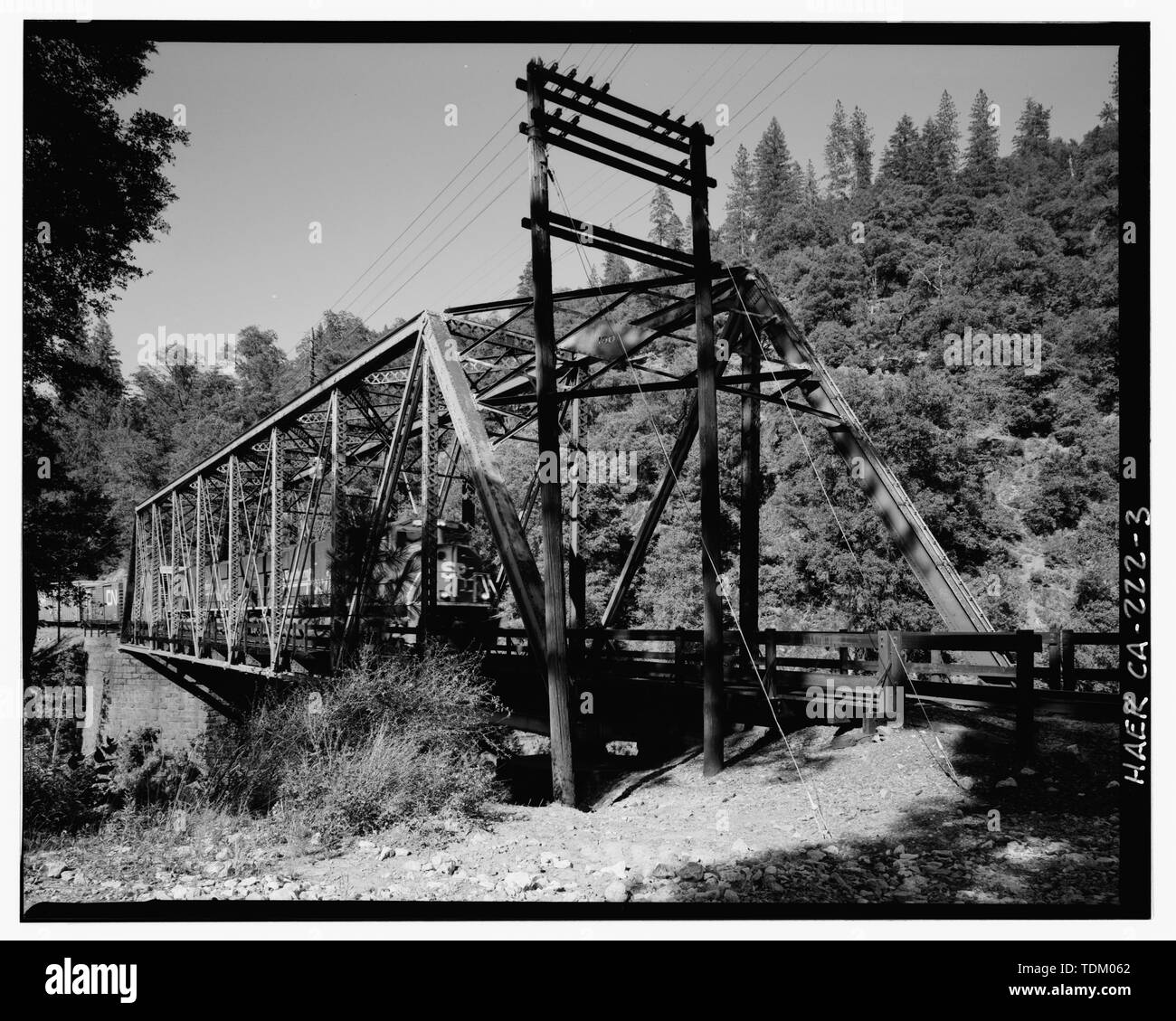Oblique view of upstream side of Bridge Number 301.85, view to east ...