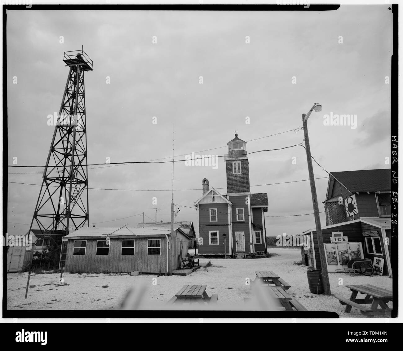 Steel skeleton tower Black and White Stock Photos & Images - Alamy