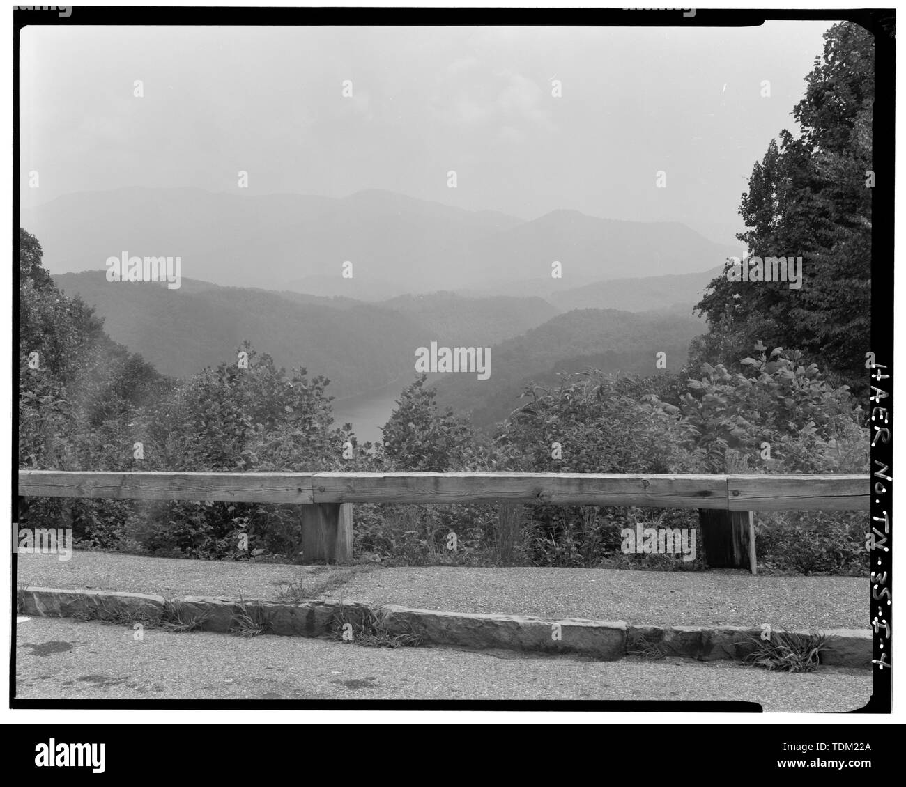 Fontana lake dam hi-res stock photography and images - Alamy