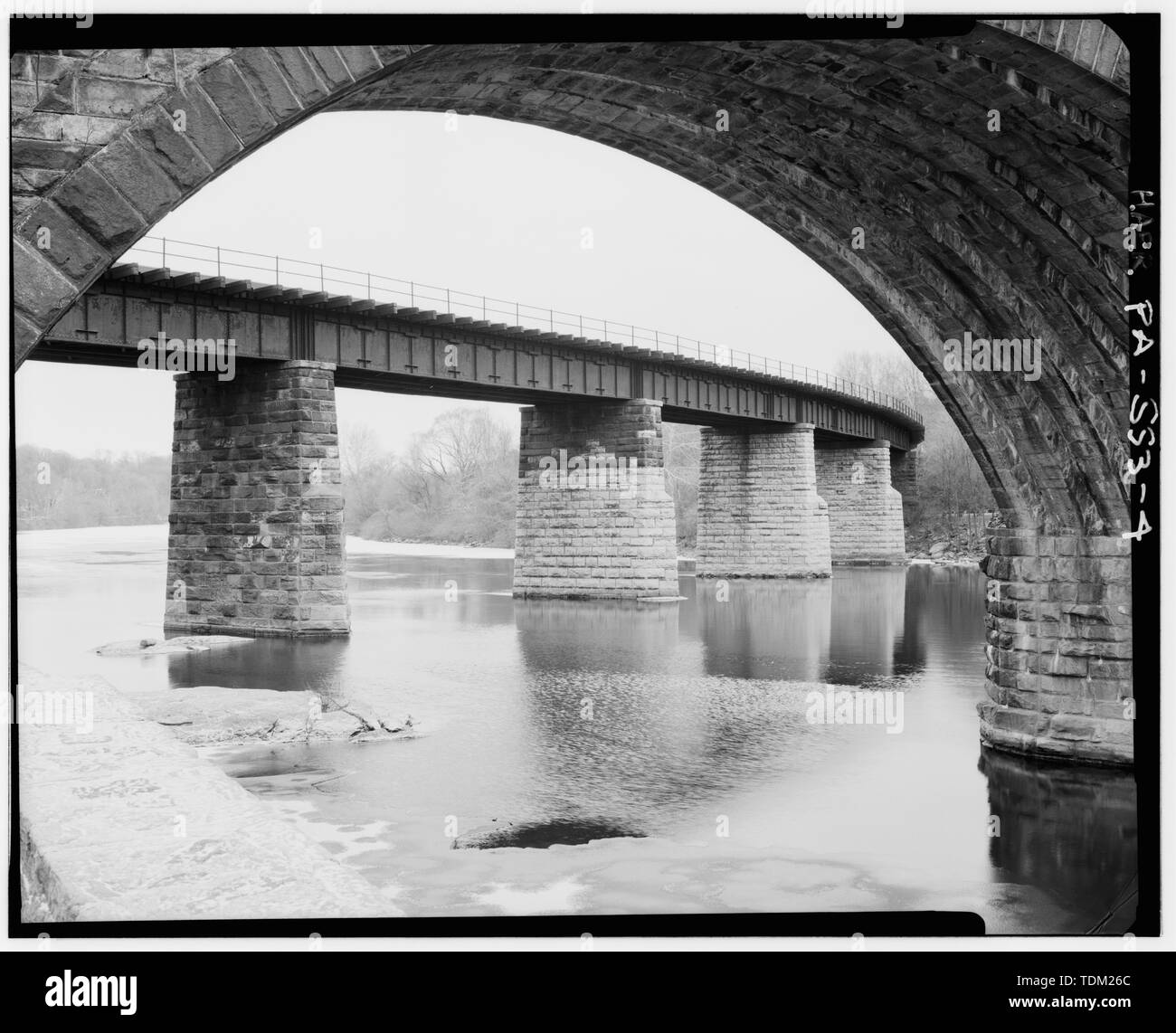 Reading railroad bridge hi-res stock photography and images - Alamy