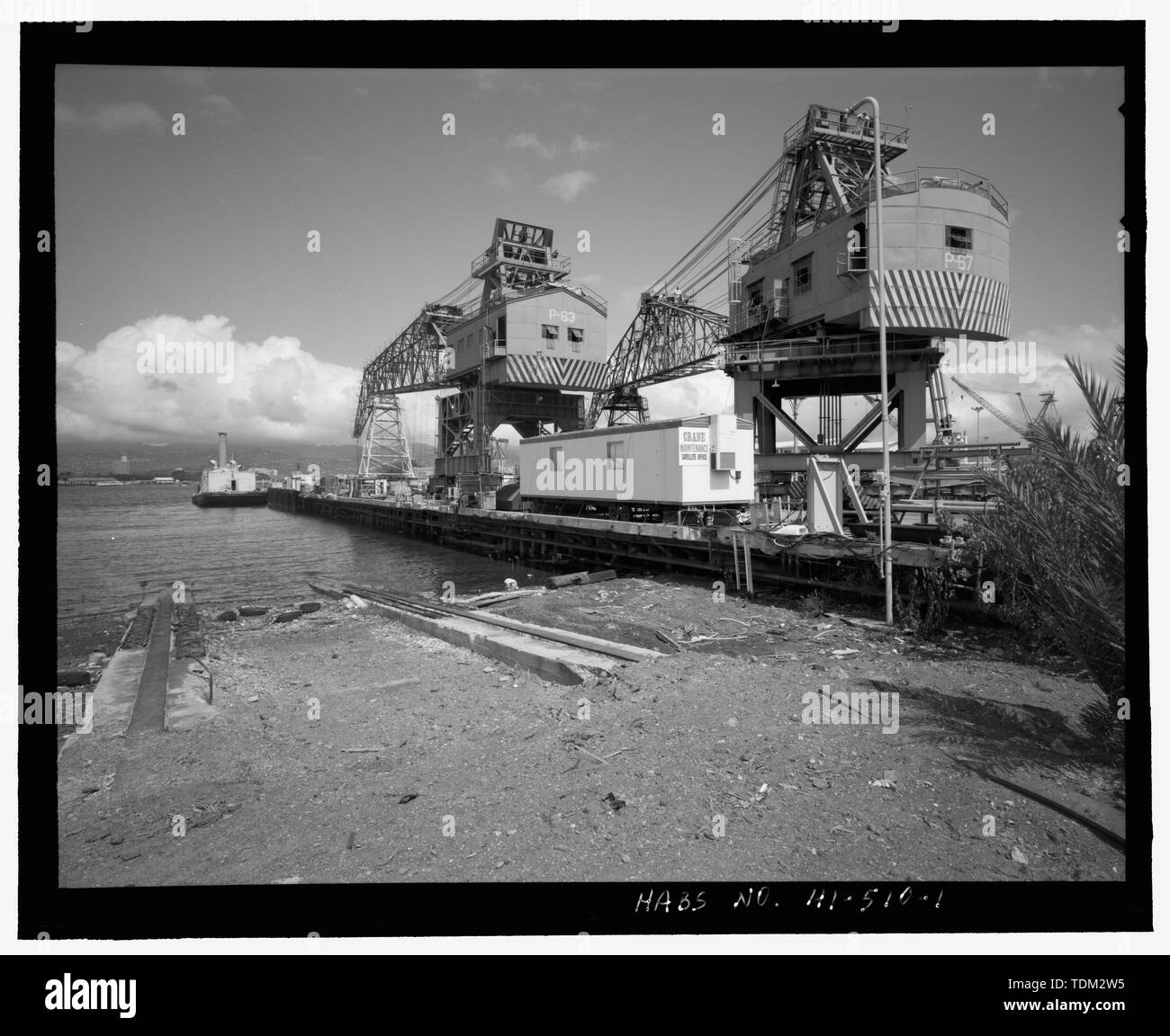 Overview of the wharf from the Marine Railway - U.S. Naval Base, Pearl ...