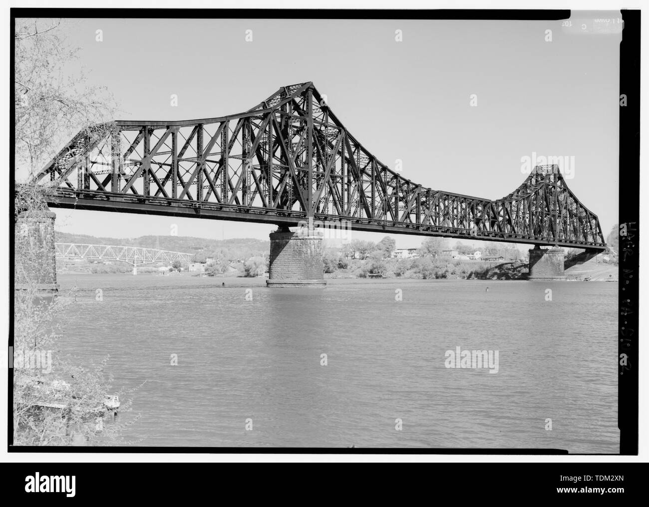 Monaca rochester bridge hi-res stock photography and images - Alamy