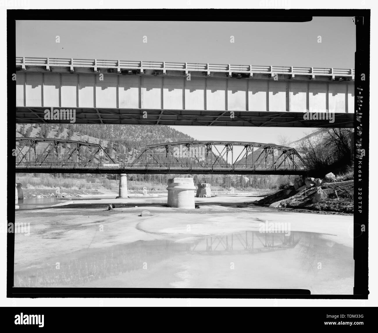 Overview; southwest side; view to northeast - Milltown Bridge, Spanning ...