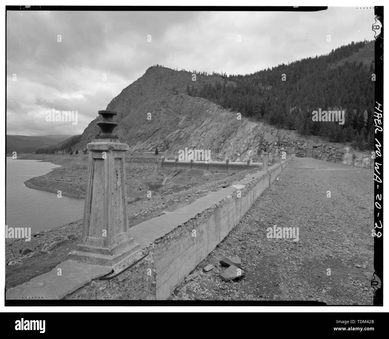Dam with parapet Black and White Stock Photos & Images - Alamy