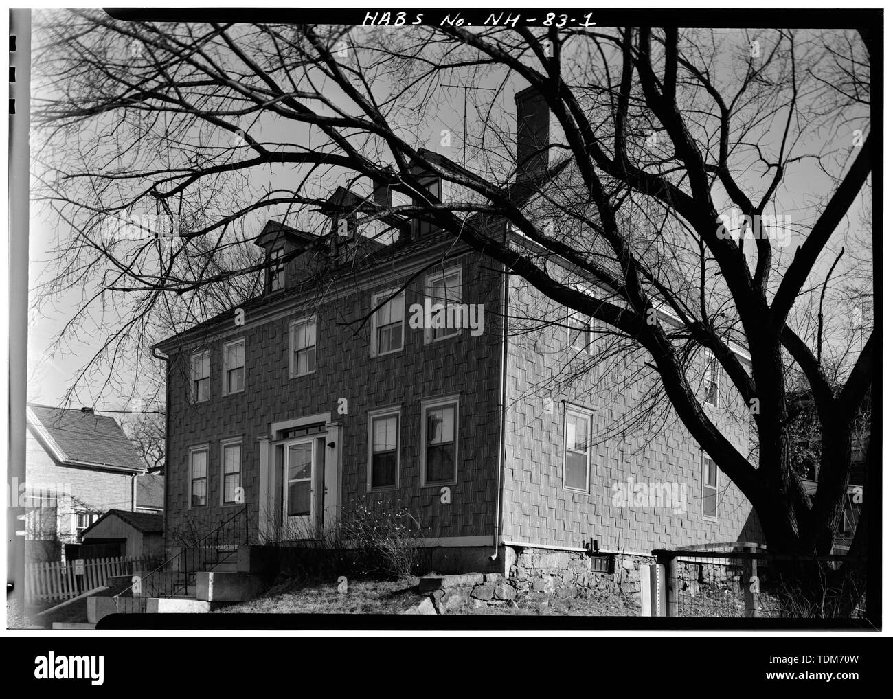 PERSPECTIVE VIEW OF FRONT AND LEFT SIDE - Captain Robert Blunt House ...