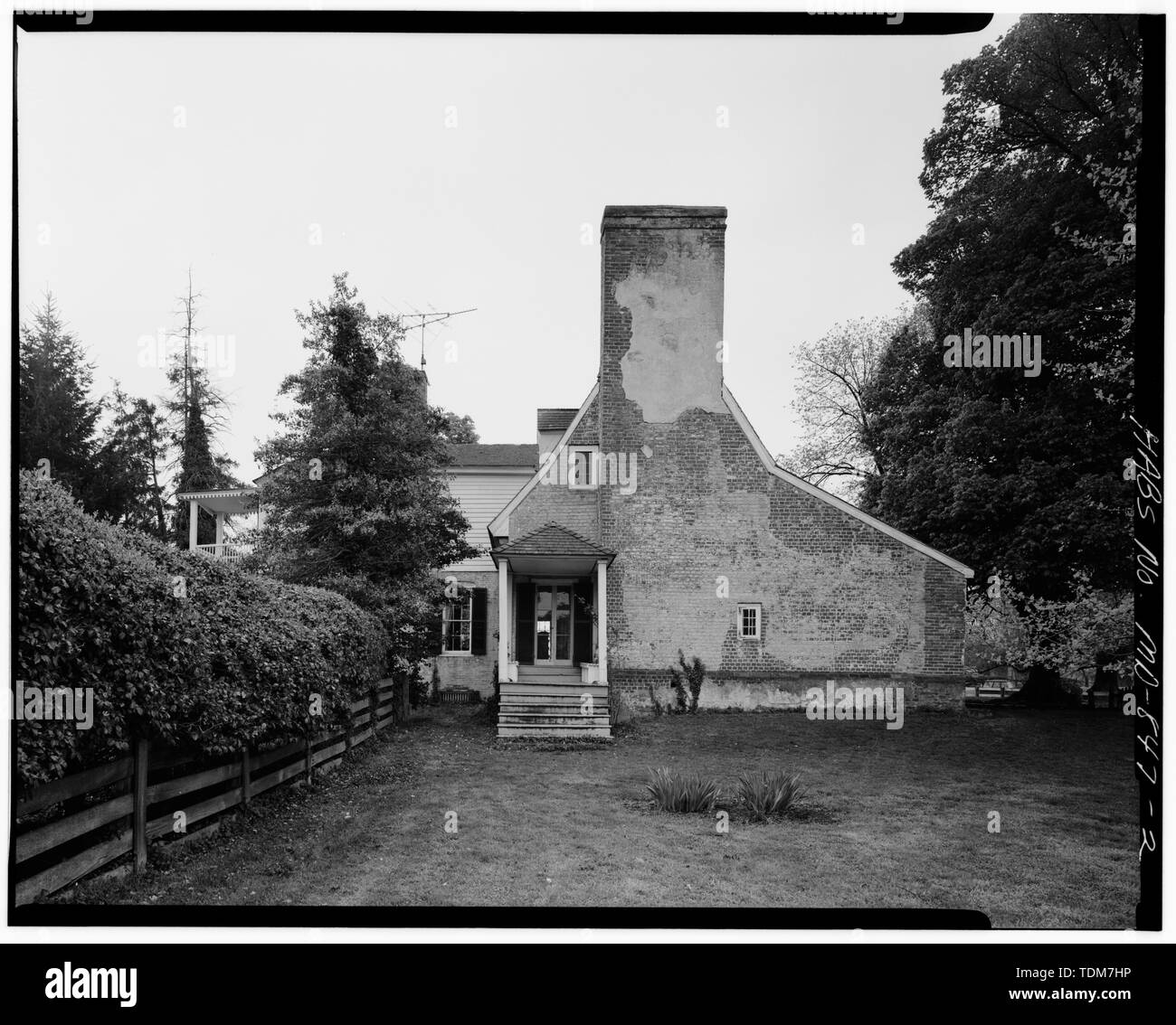 PERSPECTIVE VIEW OF NORTH GABLE, SHOWING ENTRANCE PORCH, CHIMNEY STACK ...