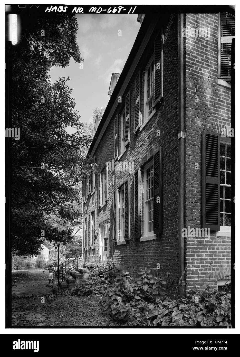 PERSPECTIVE VIEW OF NORTHWEST (REAR) LOOKING NORTH-NORTHEAST - Weston ...