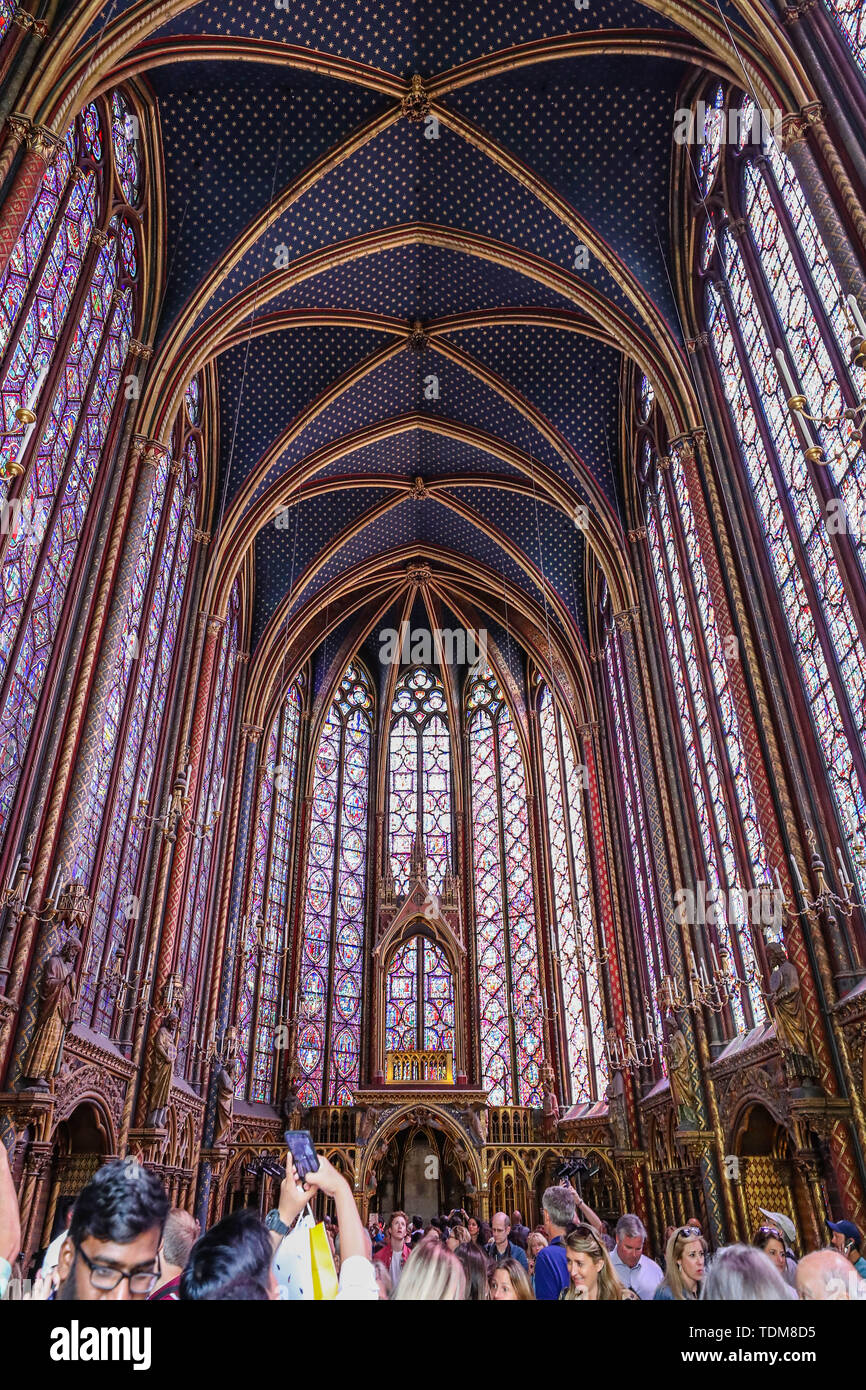 The Sainte-Chapelle is a Gothic chapel located on the Île de la Cité in ...