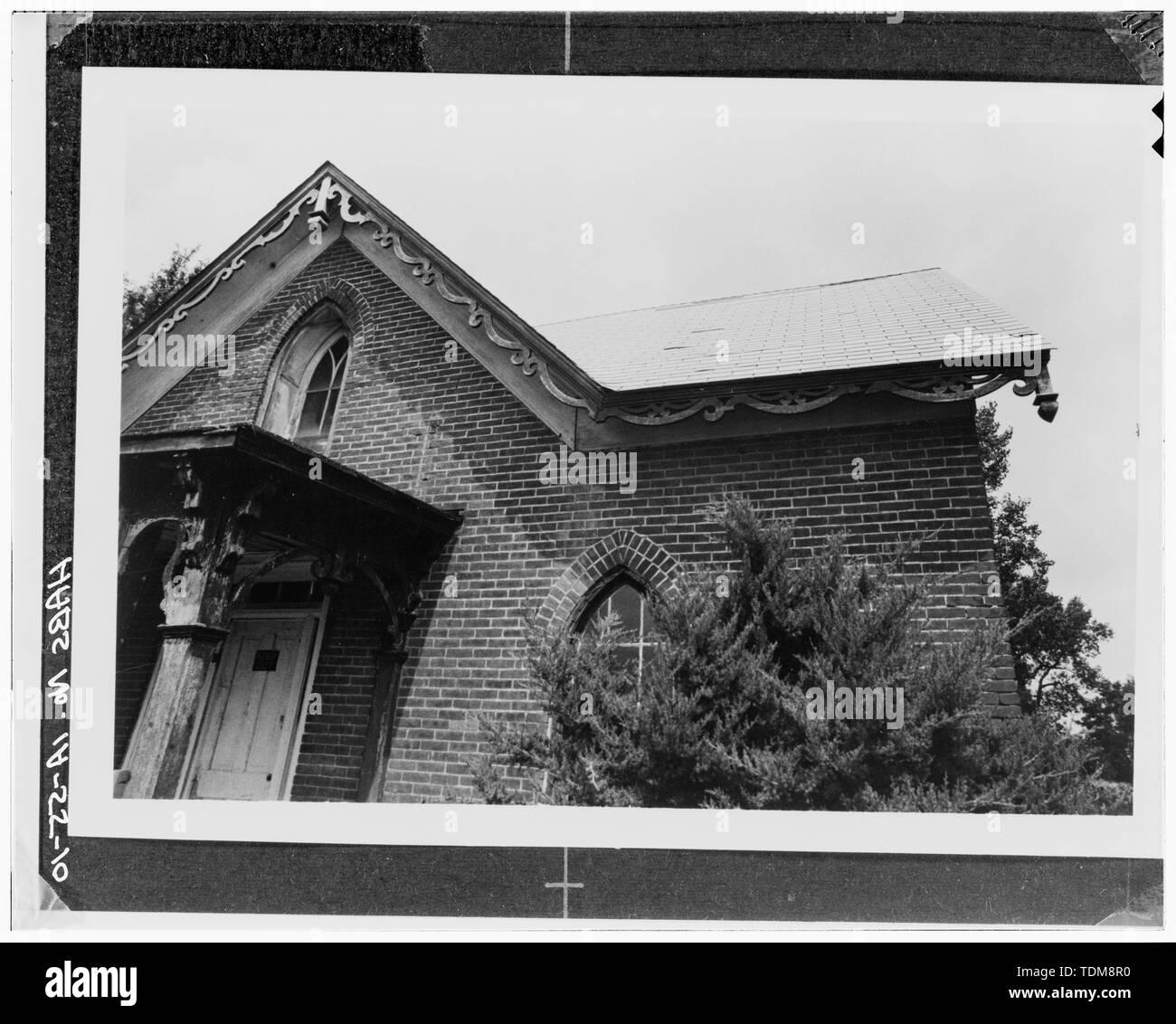 Gable cornice Black and White Stock Photos & Images - Alamy