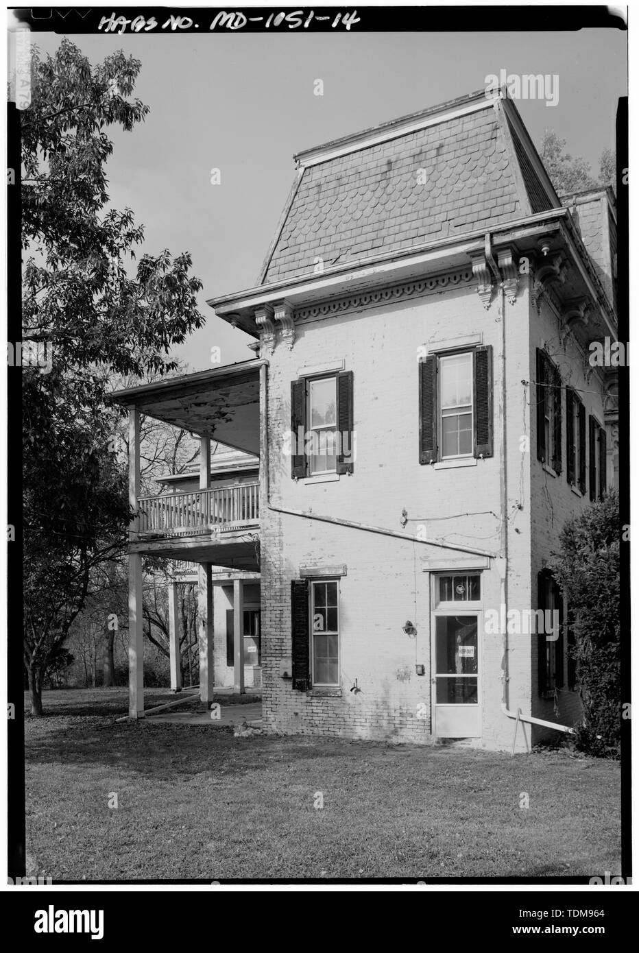 PERSPECTIVE VIEW OF SOUTHEAST (REAR) ELEVATION OF ELL, LOOKING WEST ...
