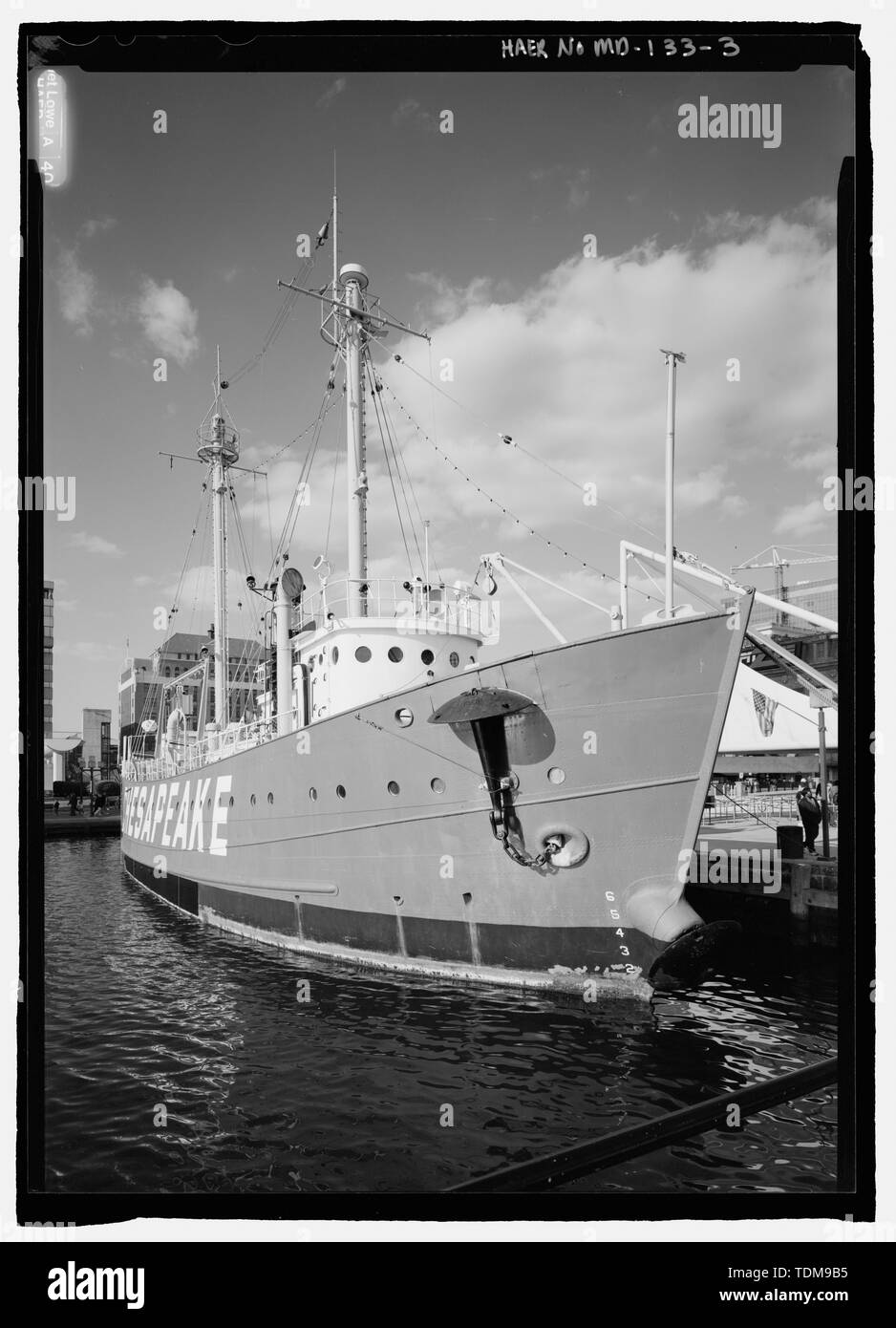 Starboard anchors hi-res stock photography and images - Alamy