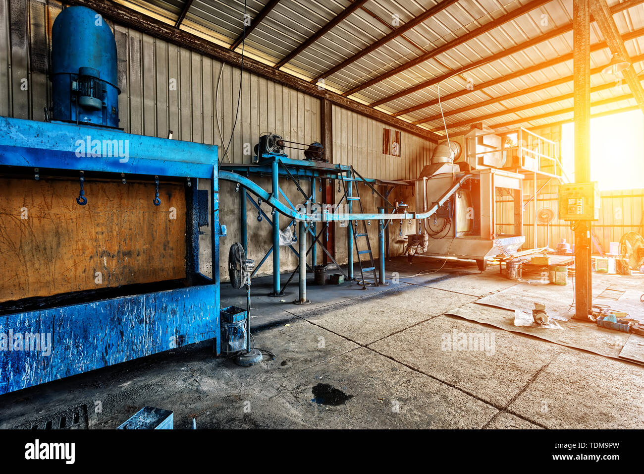 Empty Factory Machines High Resolution Stock Photography and Images - Alamy