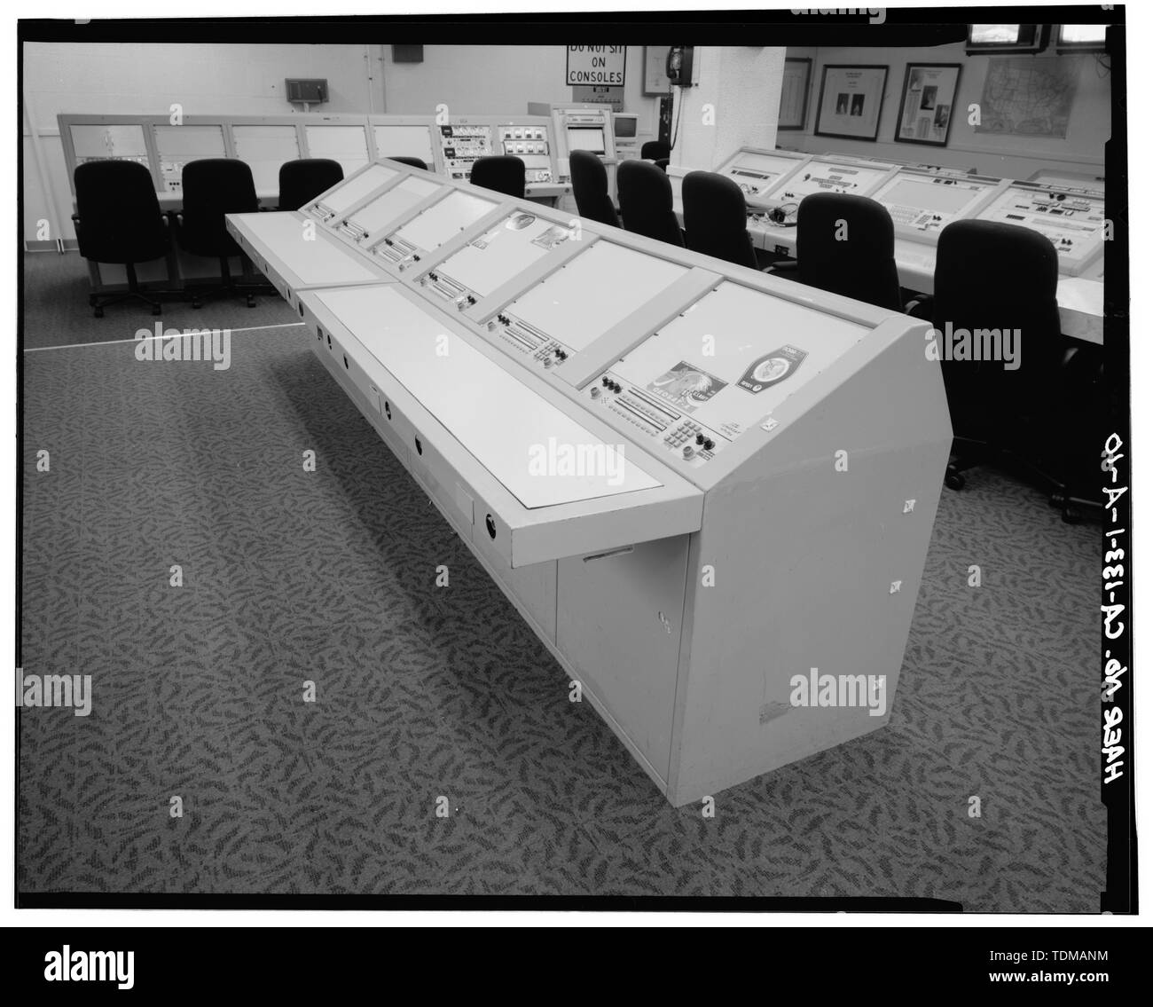 PAYLOAD CONTROL CONSOLE NEAR SOUTH WALL OF SLC-3W CONTROL ROOM. DECALS ...