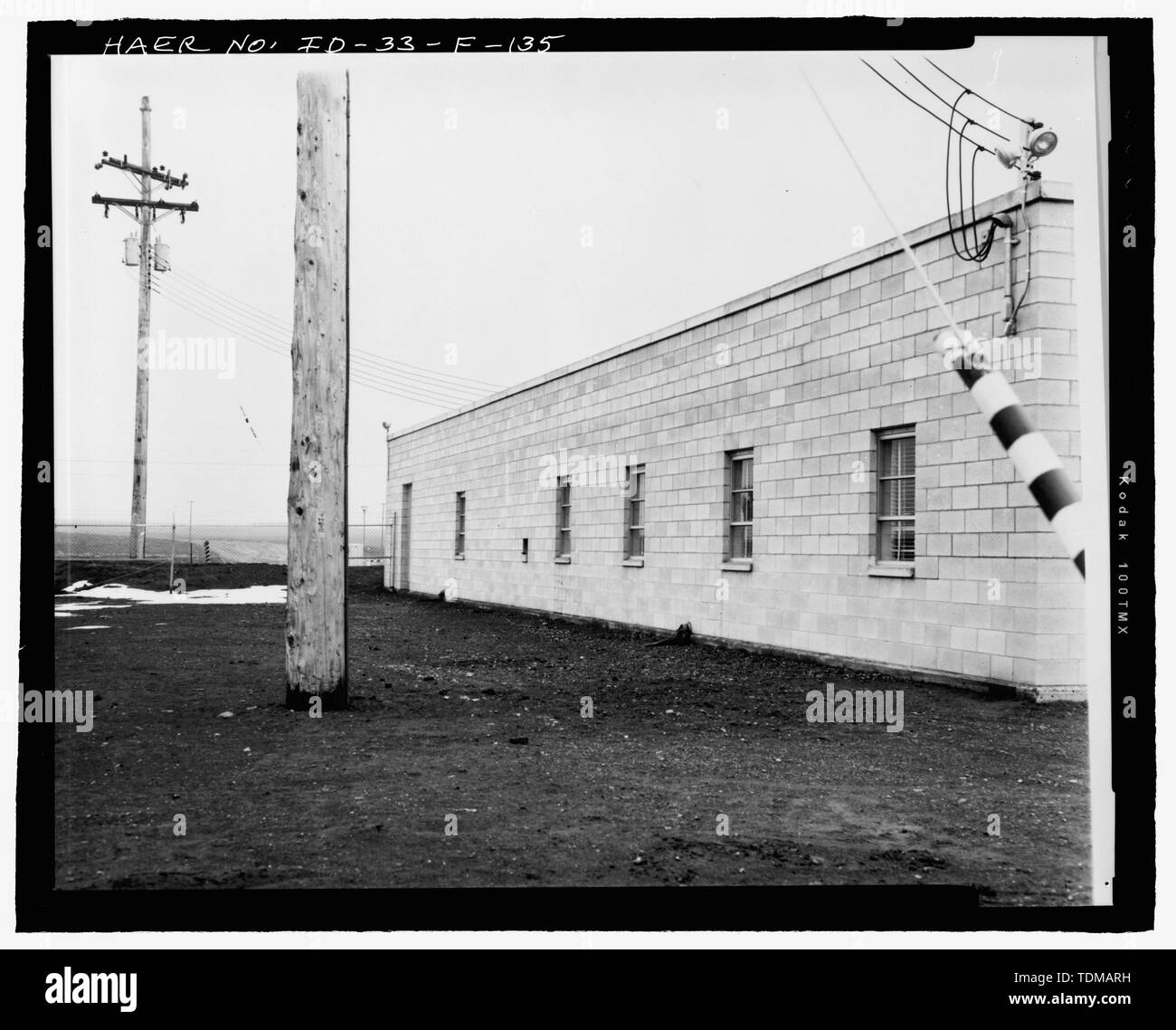 17 burst windows hi-res stock photography and images - Alamy