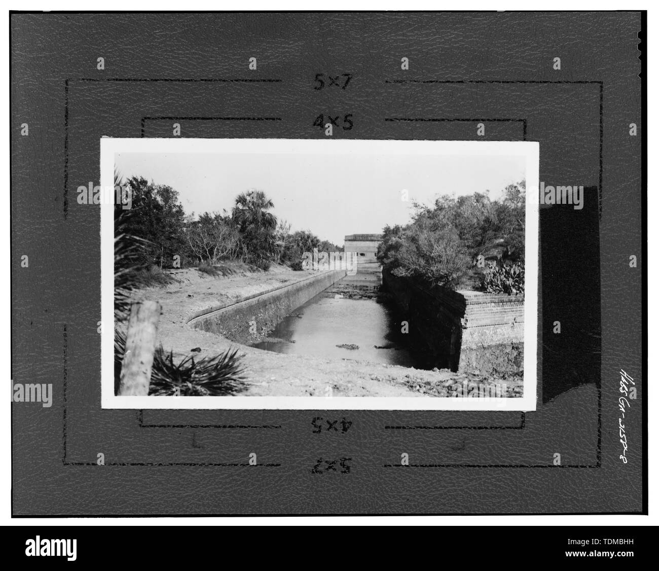 Cockspur island Black and White Stock Photos & Images - Alamy