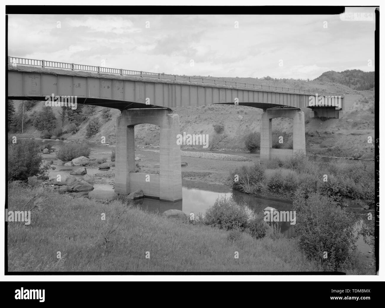 Lola at the lake hi-res stock photography and images - Alamy