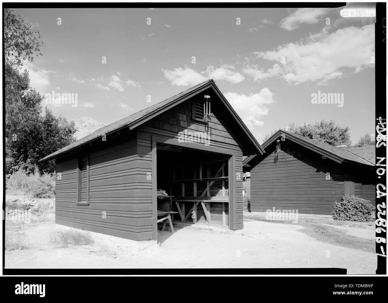 PERSPECTIVE VIEW FROM NORTHWEST - Death Valley Lower Grapevine Ranch ...