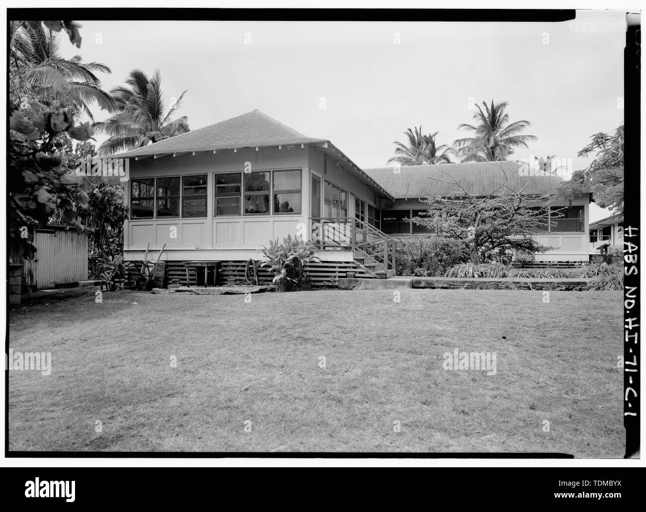 PERSPECTIVE VIEW FROM WEST-SOUTHWEST - Visitor Quarters, Building No ...