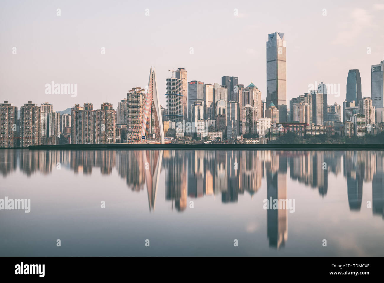 Jialing river qianyu gate bridge hi-res stock photography and images ...