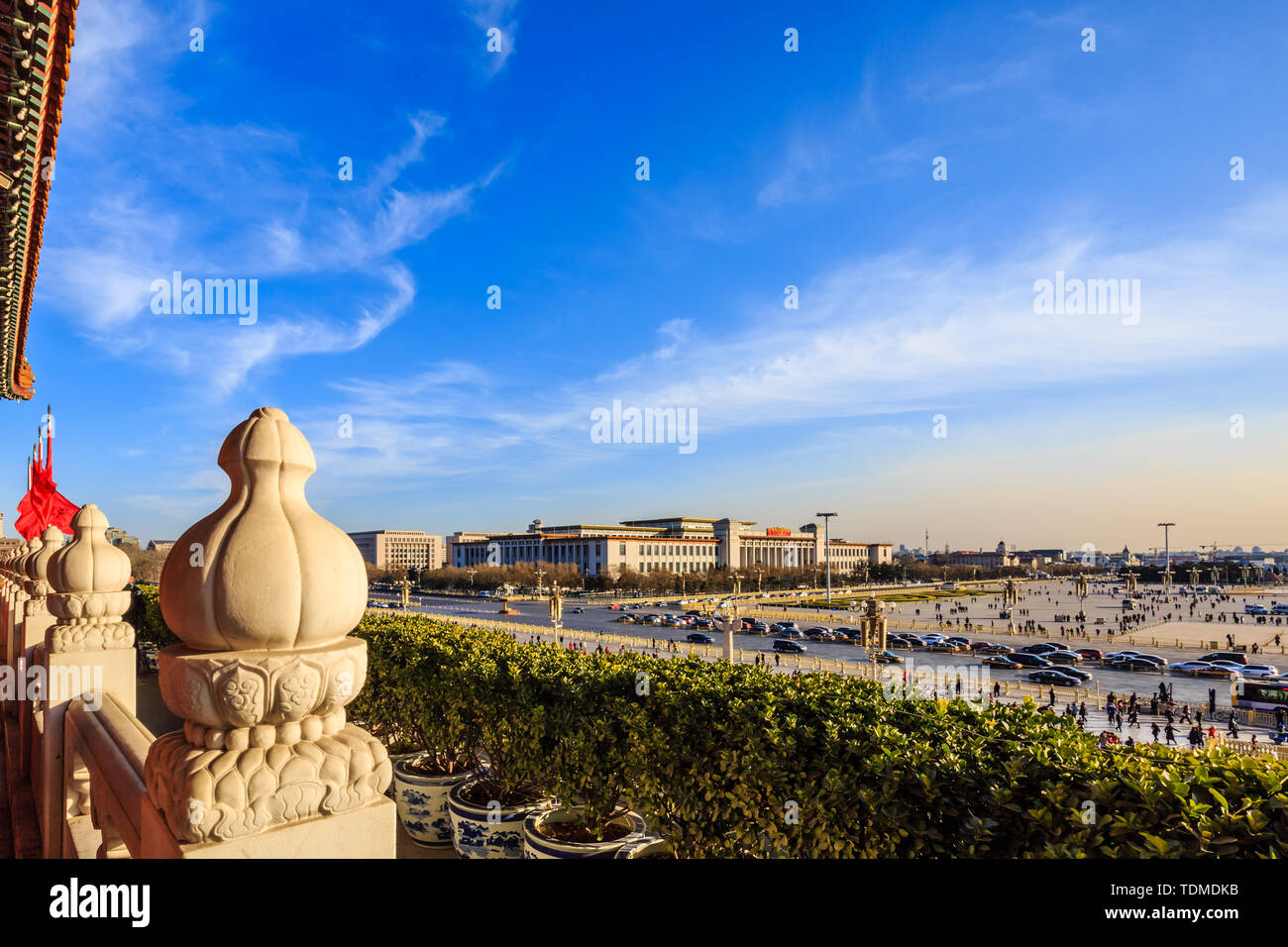 Beijing tiananmen square landmarks hi-res stock photography and images ...