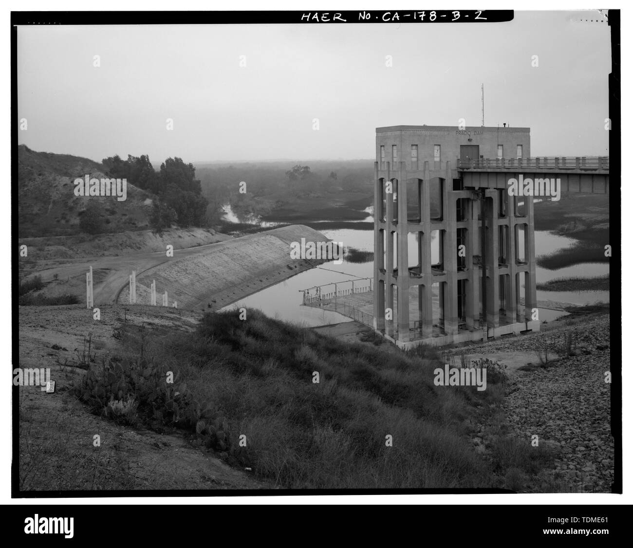 Corona dam Black and White Stock Photos & Images - Alamy