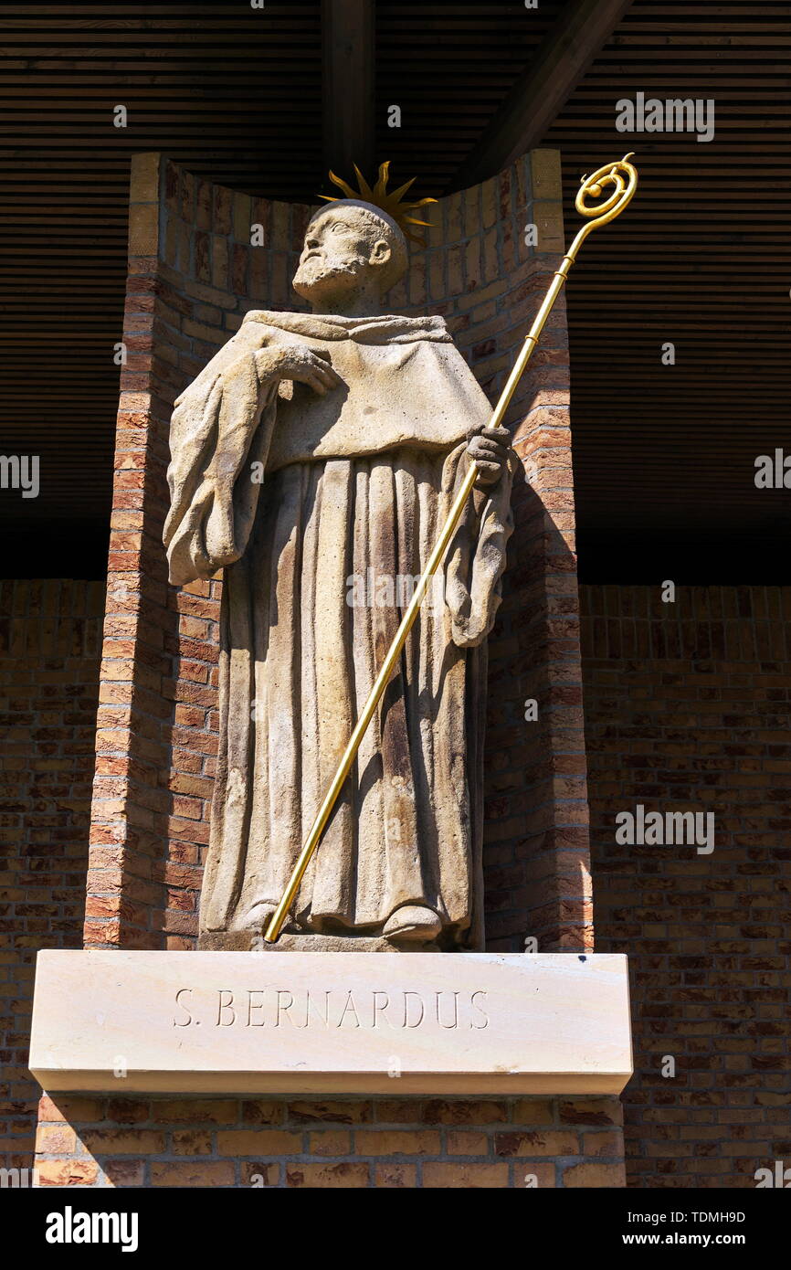 Saint Bernardus in public gallery of Saints before Pilgrimage Basilica ...