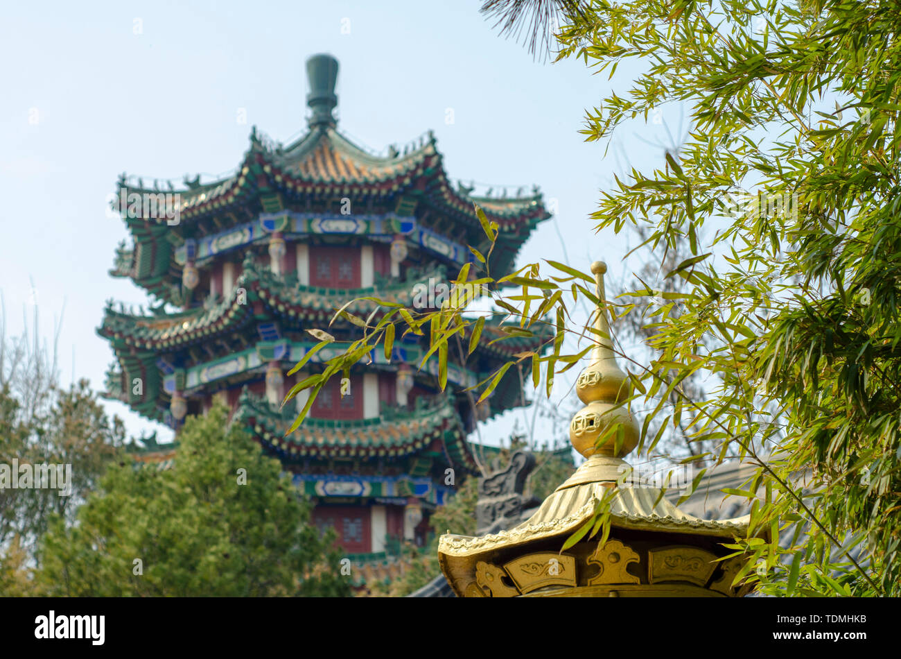 Spring temple buddha in china hi-res stock photography and images - Alamy