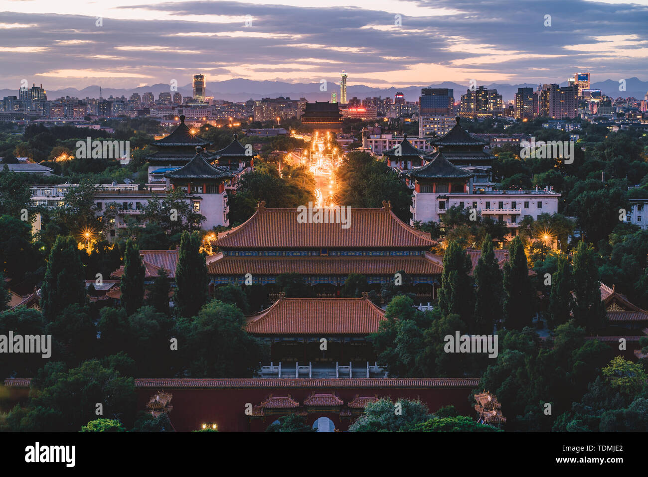Beijing jingshan park sunset hi-res stock photography and images - Alamy
