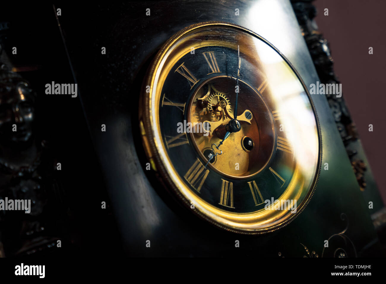 old style clock face Stock Photo - Alamy