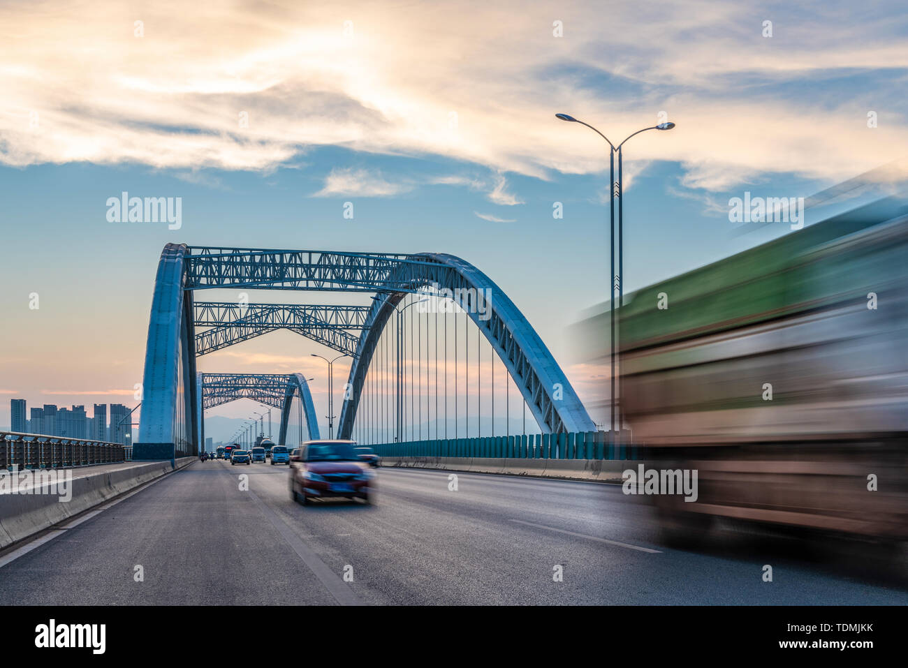 Hyundai car bridges hi-res stock photography and images - Alamy