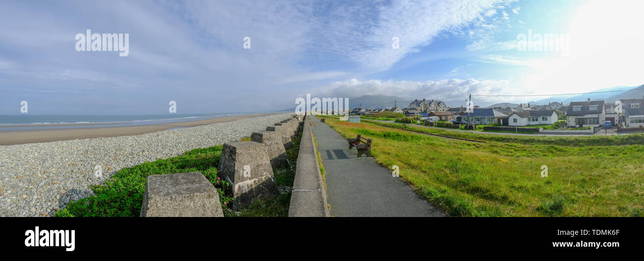 Fairbourne Sea Level Rise High Resolution Stock Photography and Images ...