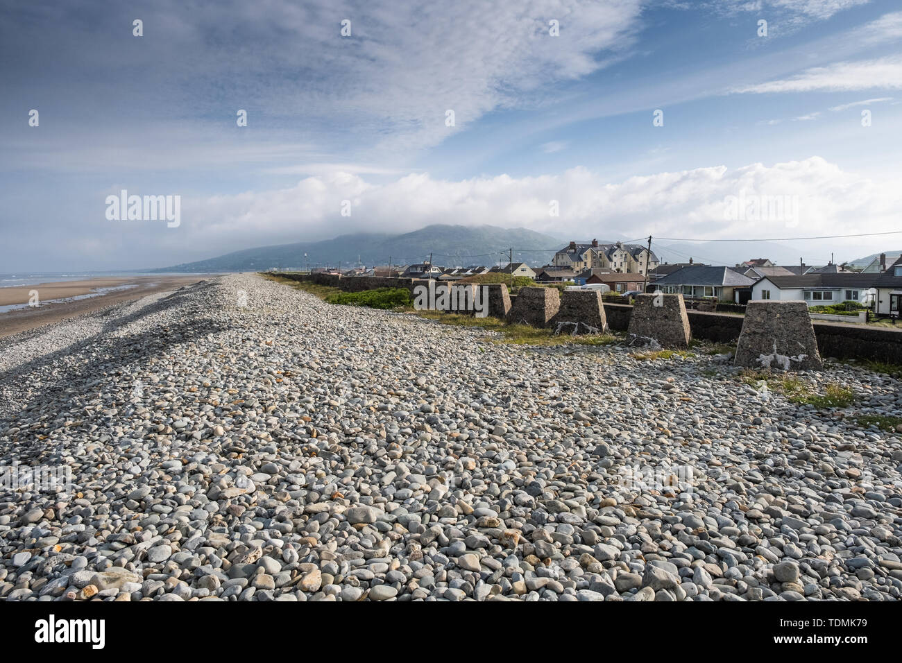 Fairbourne sea level rise hi-res stock photography and images - Alamy