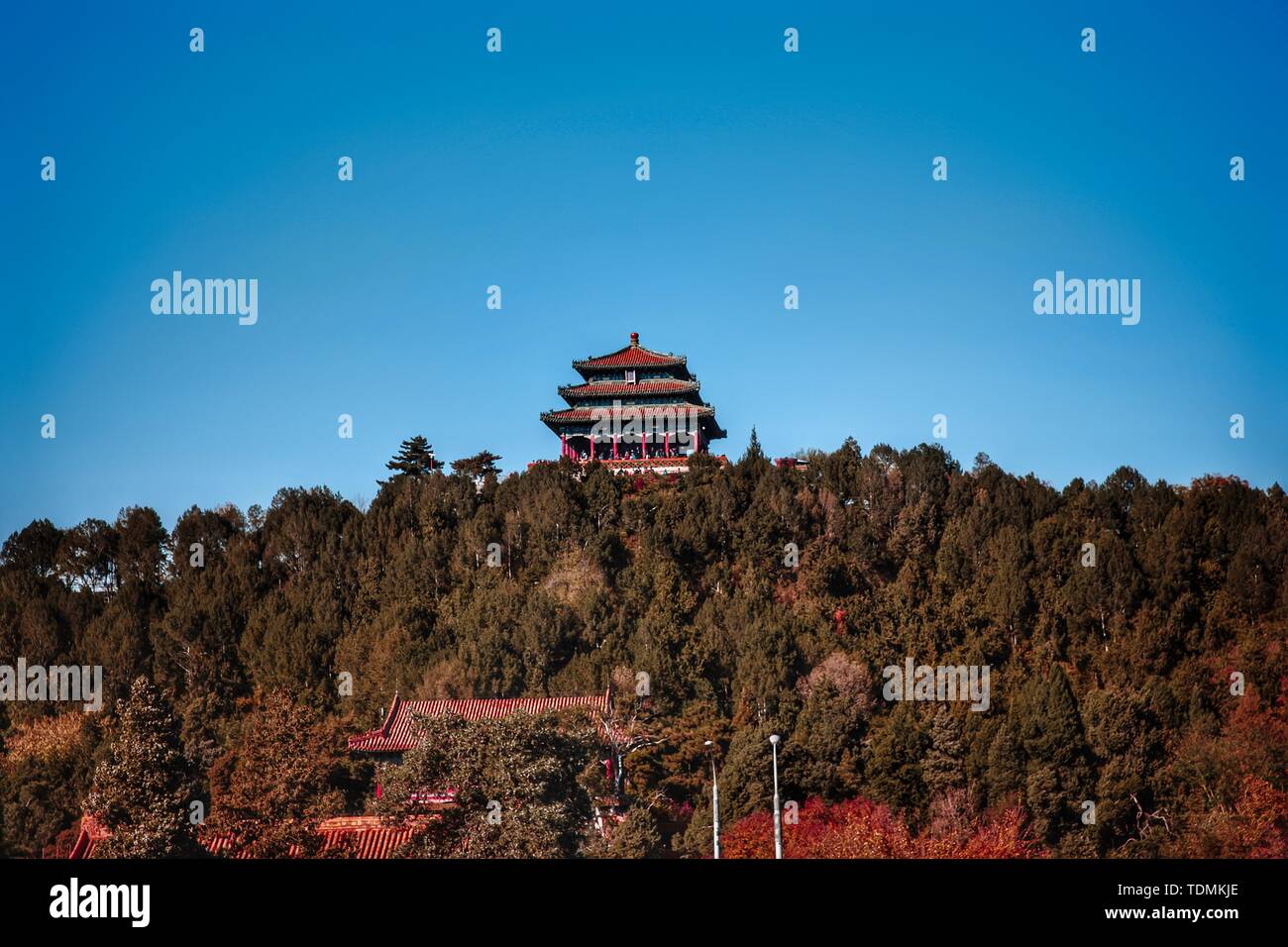 Autumn at the Imperial Palace in Beijing Stock Photo - Alamy