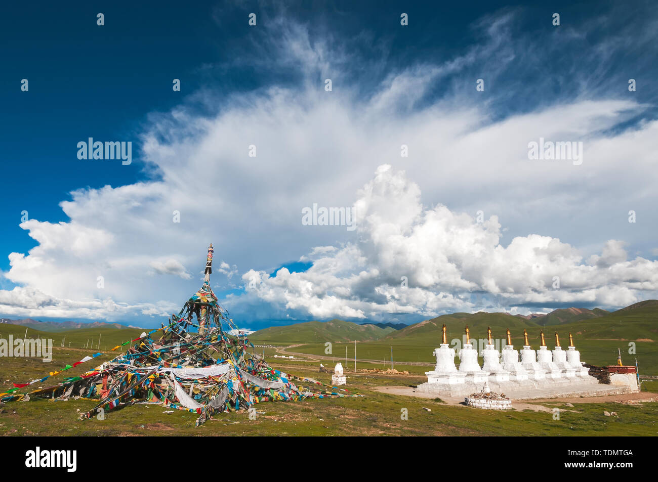 Qinghai-Tibet self-driving tour Stock Photo - Alamy