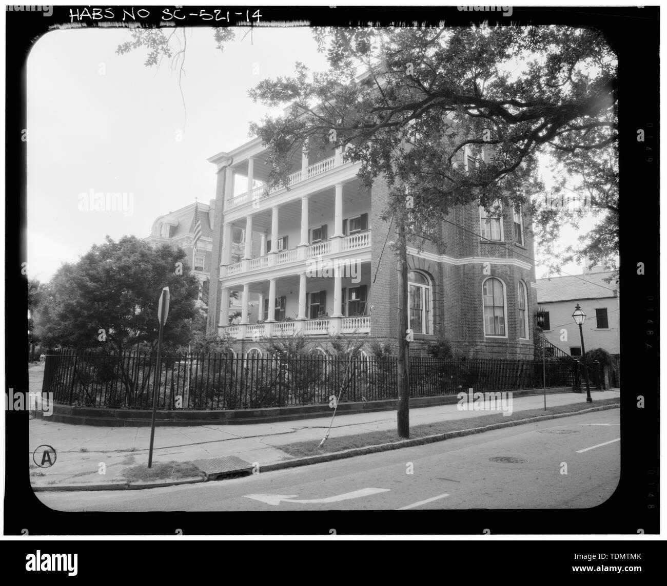 Robertson street Black and White Stock Photos & Images - Alamy