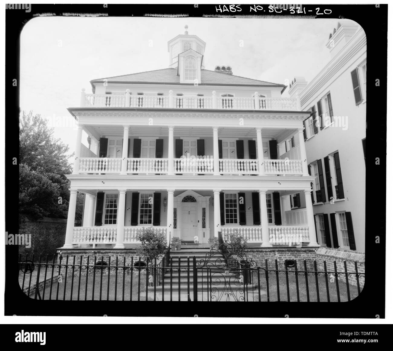 Ashe street Black and White Stock Photos & Images - Alamy