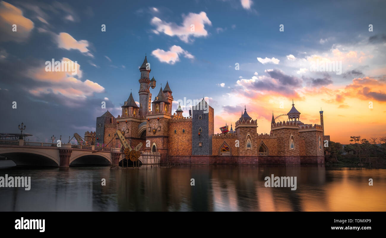 Ancient high rise building gothic architecture palace palace hi-res ...