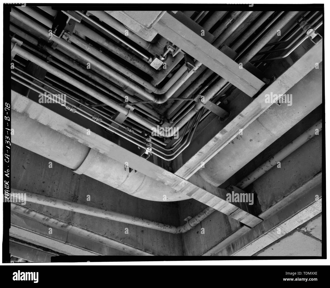 PIPING CHANNEL FOR FUEL LOADING, FUEL TOPPING, COMPRESSED AIR, GASEOUS ...