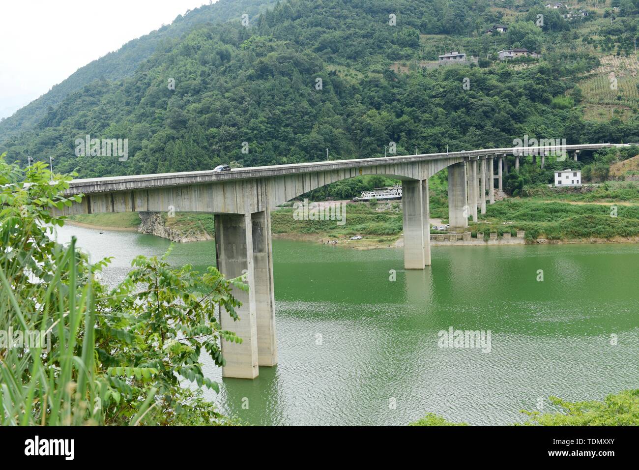 Fenshui River Bridge, Enshi City, Hubei Province, natural landscape ...