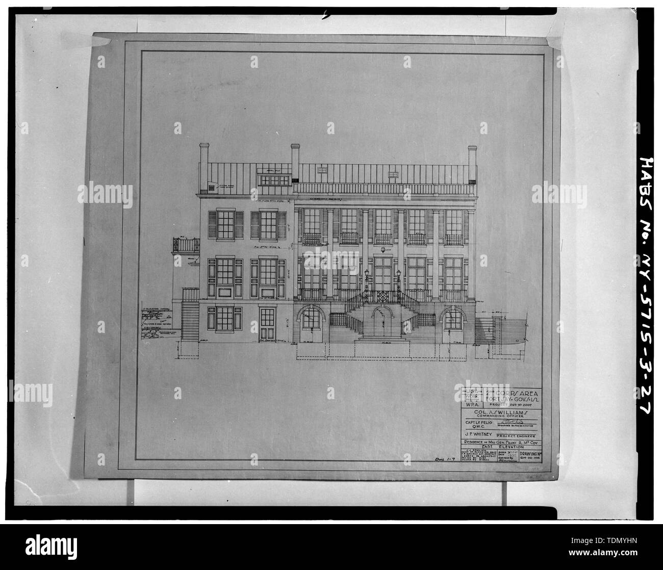 The waterfront at barry Black and White Stock Photos & Images - Alamy