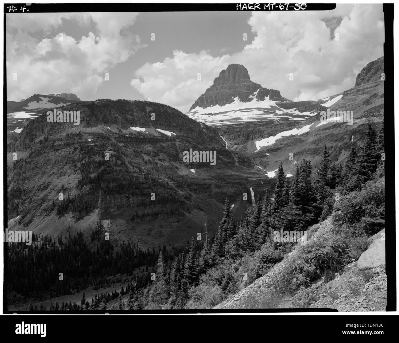 Valley east Black and White Stock Photos & Images - Alamy