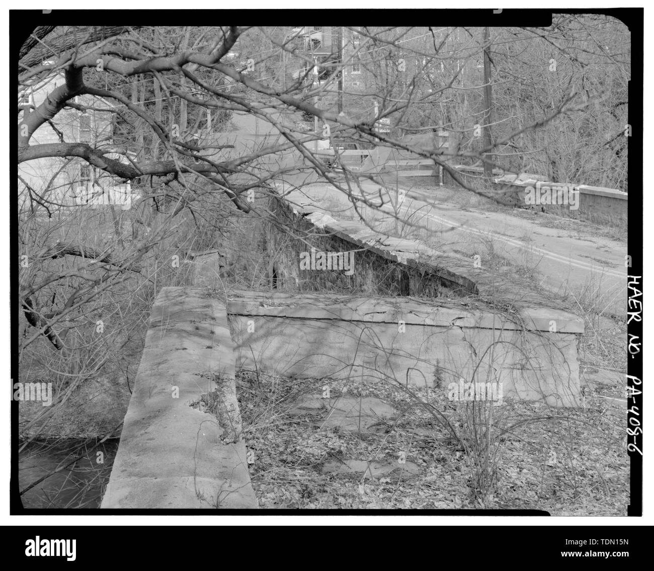 Parapet rail from west side, looking east - Centennial Bridge, Station ...