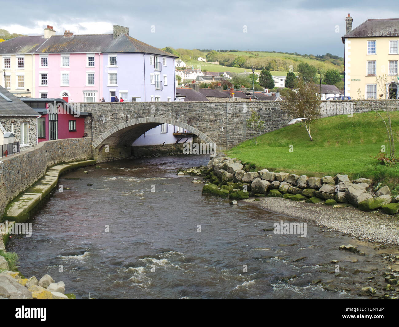 The River Aeron running through the town of Aberaeron Stock Photo - Alamy