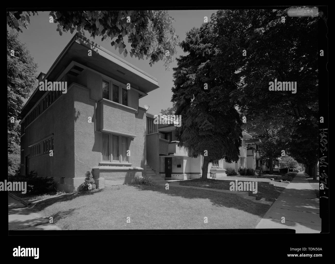 American system built homes hi-res stock photography and images - Alamy