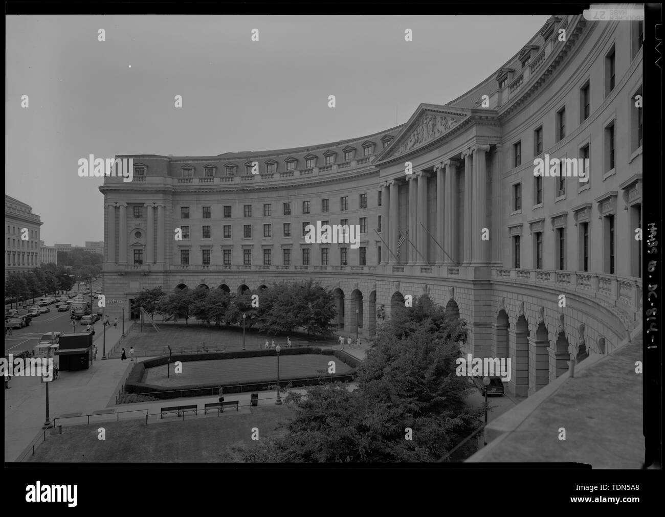 Arcade building washington dc hi-res stock photography and images - Alamy