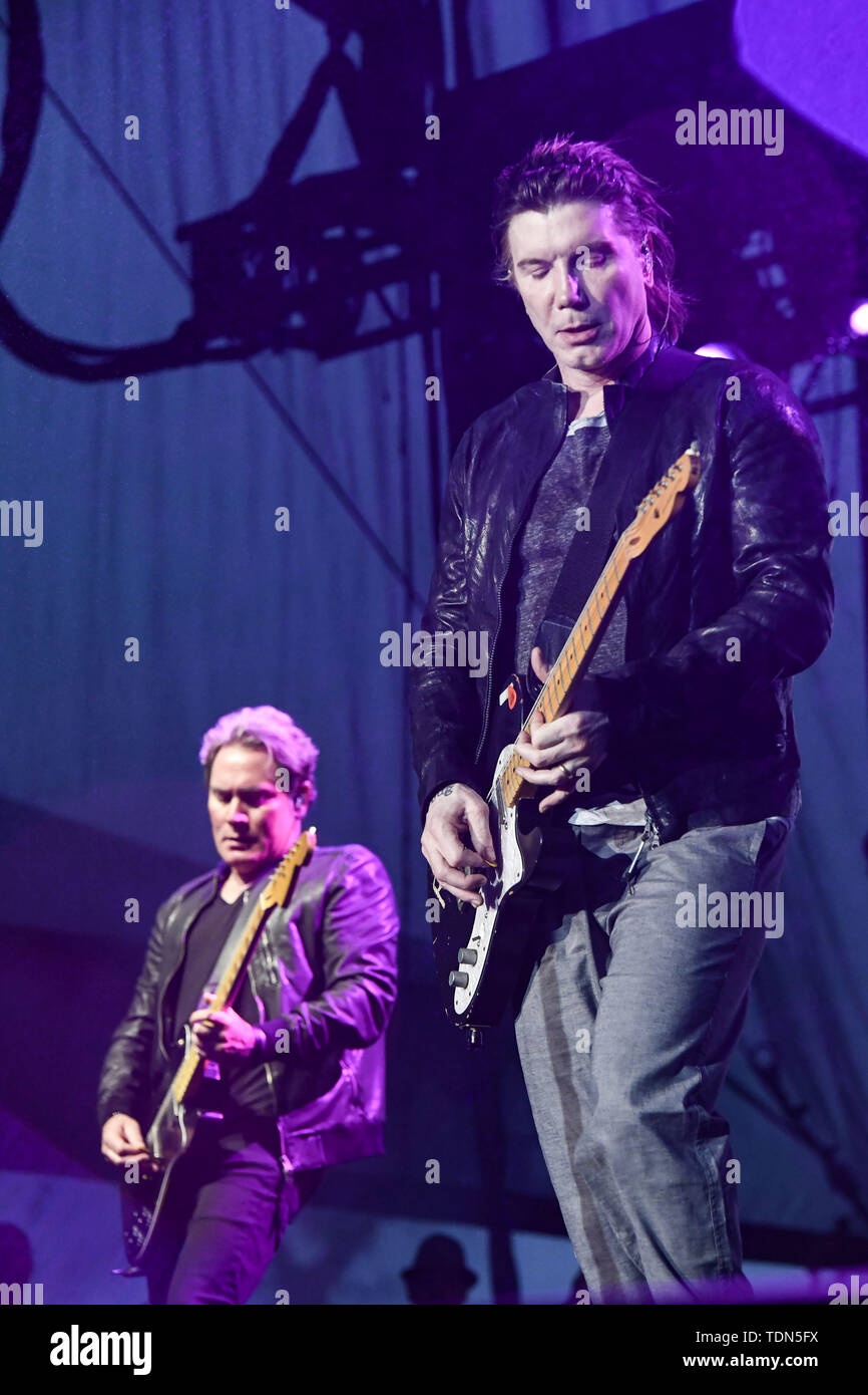June 16, 2019 - Irvine, CA, U.S - Johnny Rzeznik Guitar and Vocals for ...