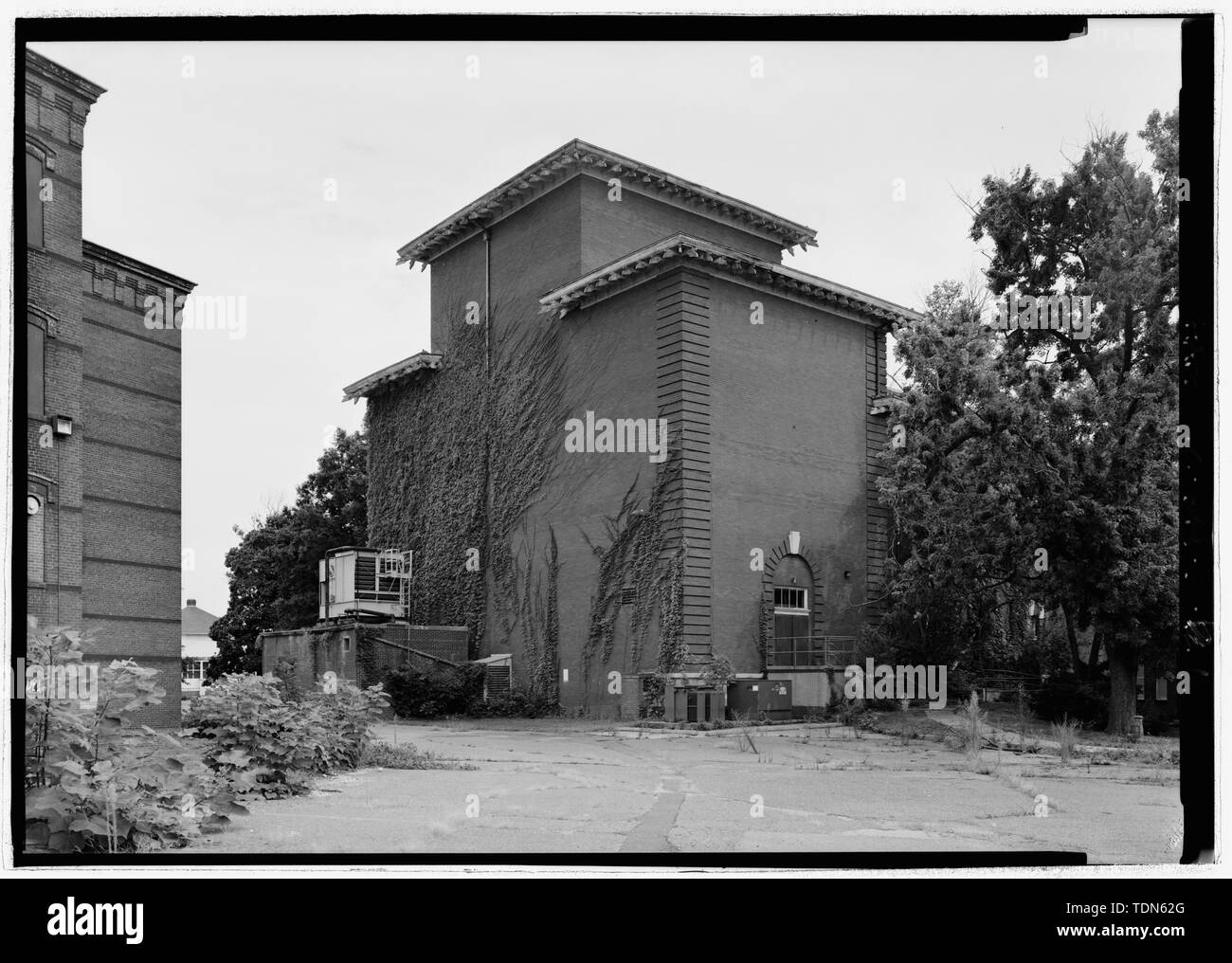 St elizabeth’s hospital washington Black and White Stock Photos ...
